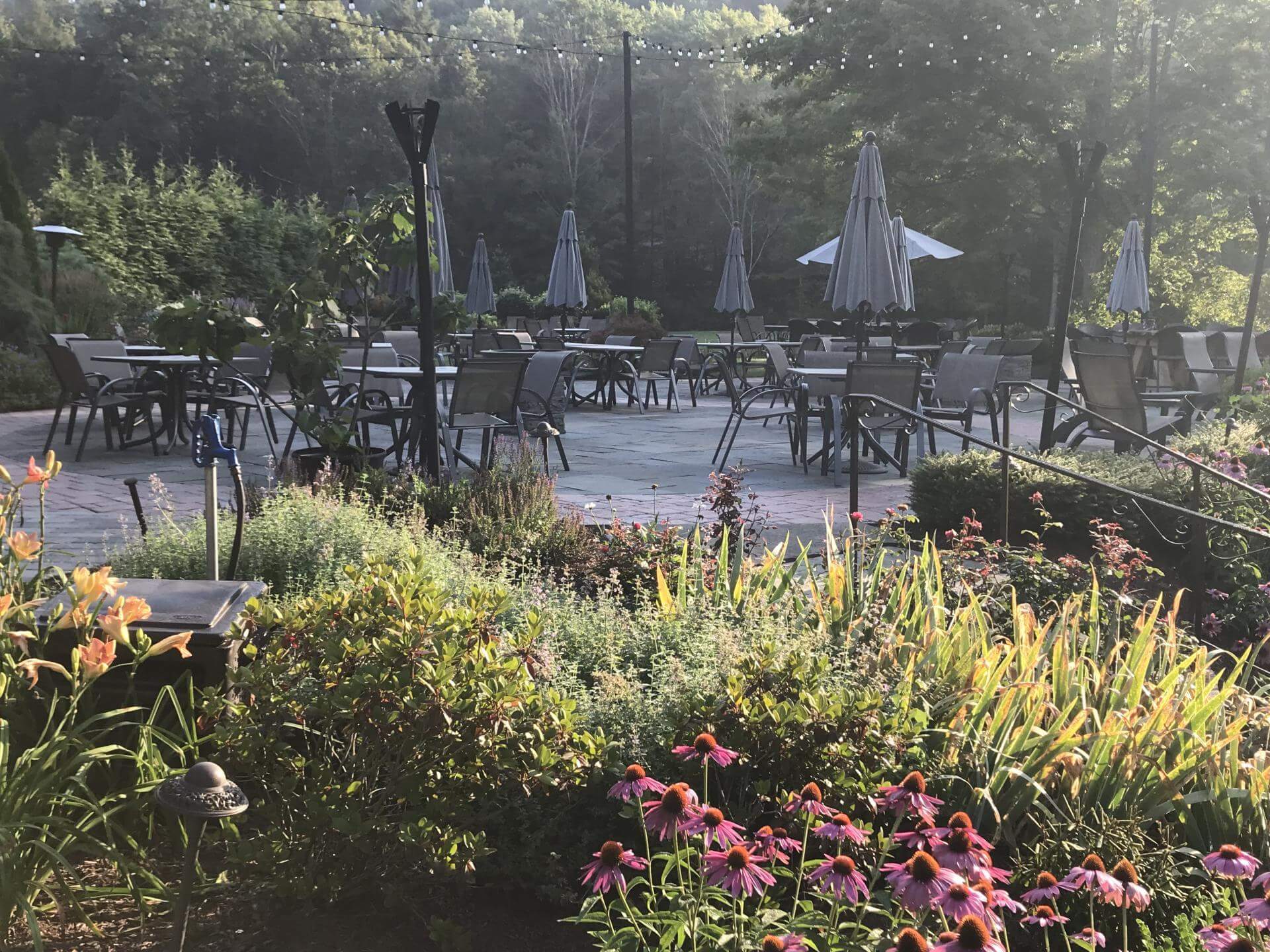 The Fascination With Outdoor Dining - The Beaumont Inn
