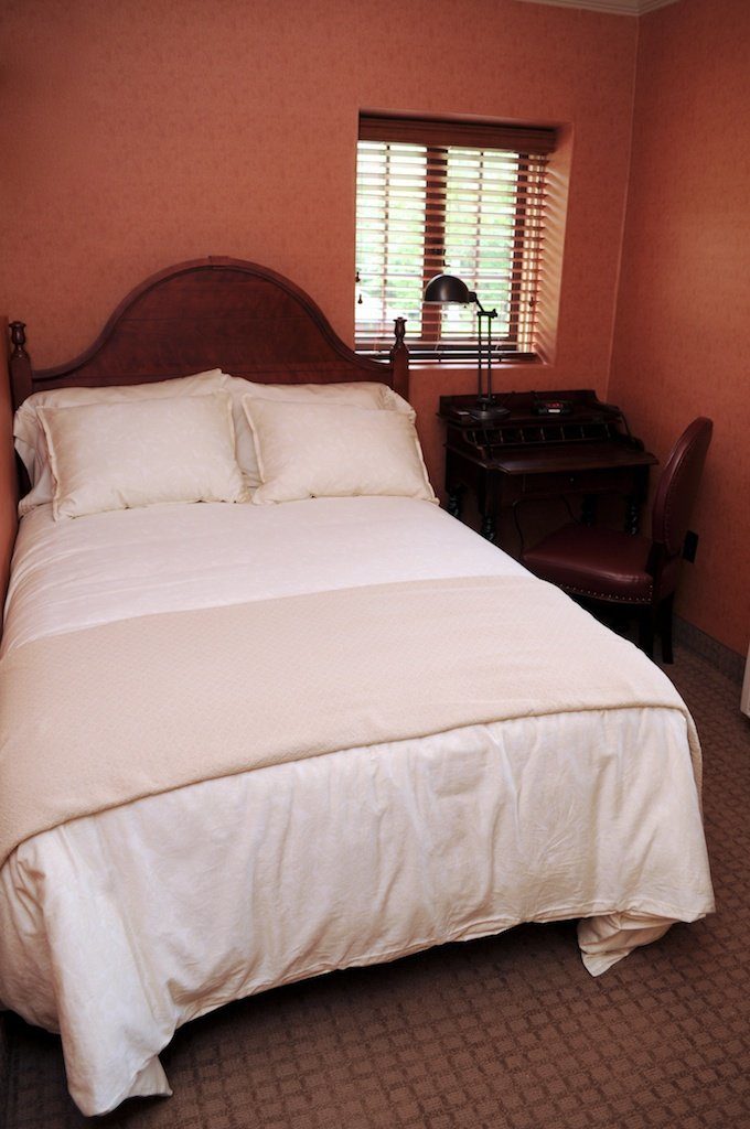 Lodging | The Beaumont Inn | A Unique Dining Experience